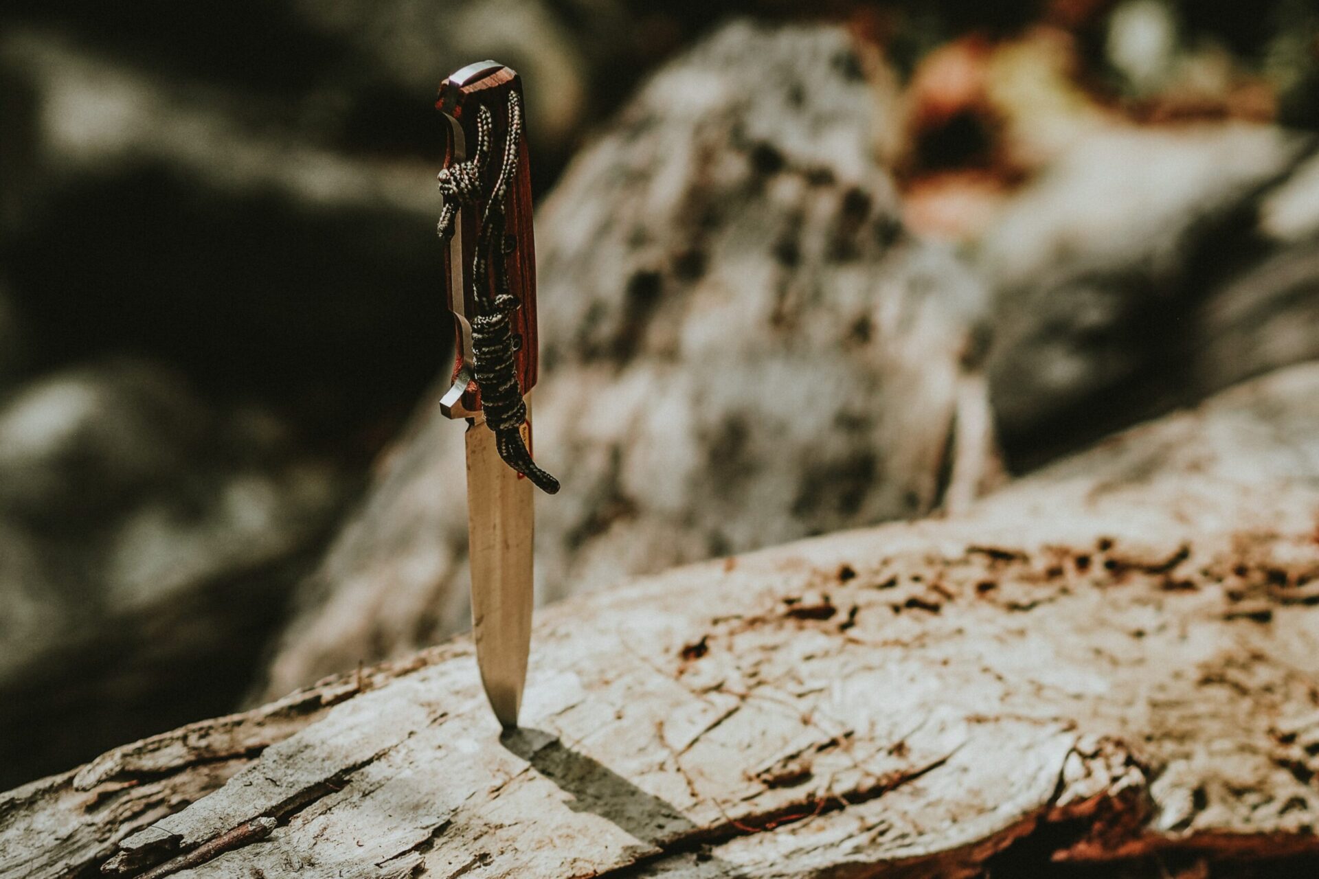 Axe vs Knife vs Saw for Bushcraft [Comparison] - Awesome Axes
