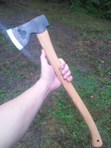 From Woodsmen to Arborists: Best Felling Axes for Tree Work - Awesome Axes